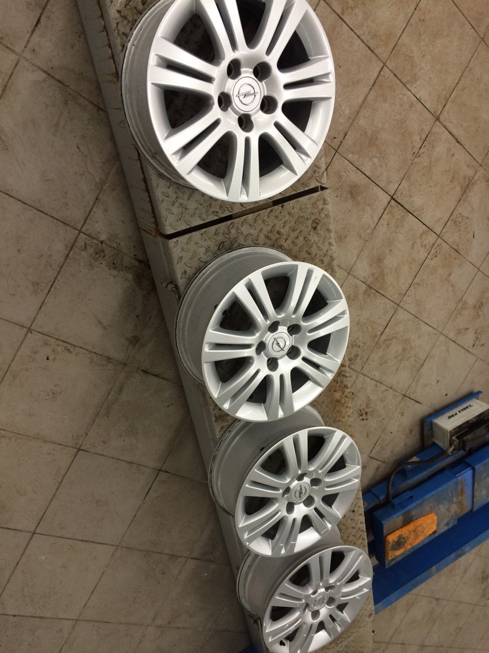 Продам диски r16 — Opel Astra H, 1,8 л, 2010 года | колёсные диски | DRIVE2