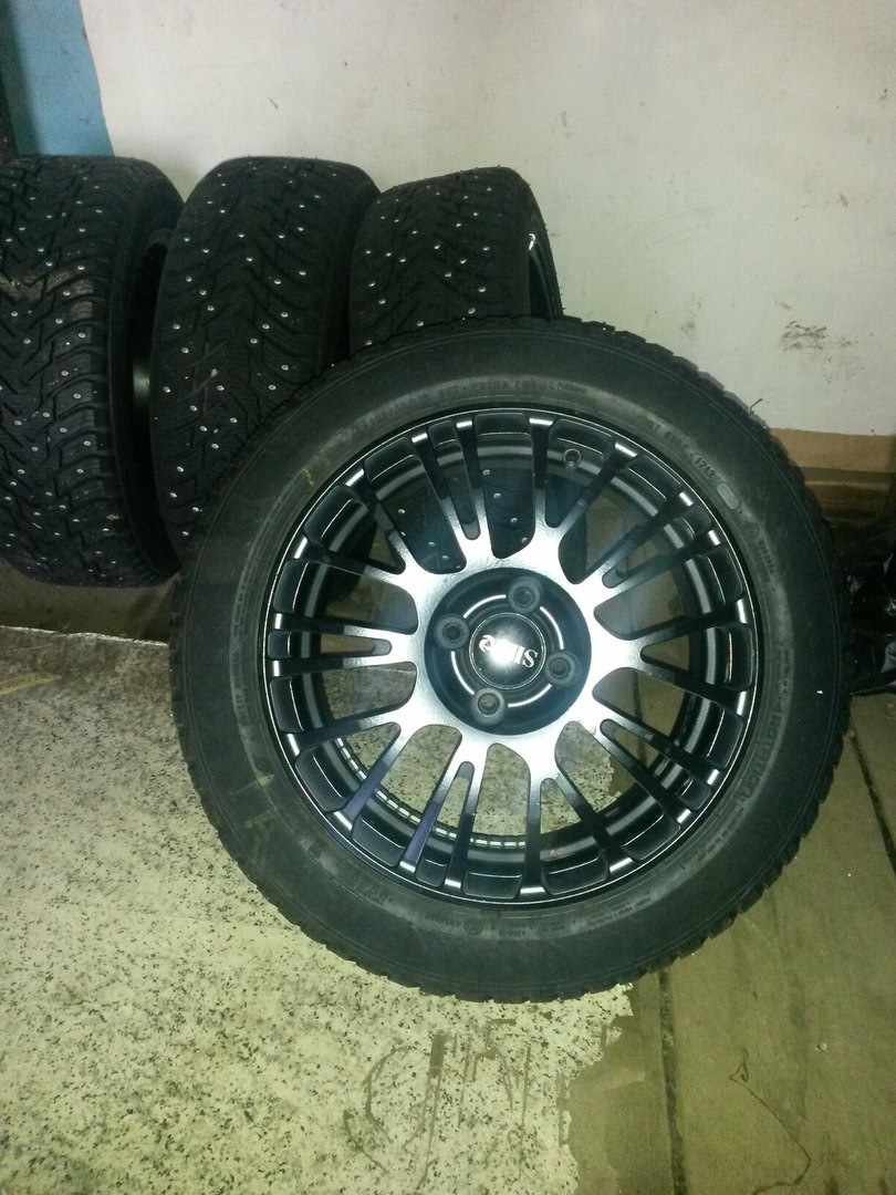 Кованый диск Slik L1818 6.5x15/4x98 D58.6 ET32 mb + Зимняя шина Nokian ...