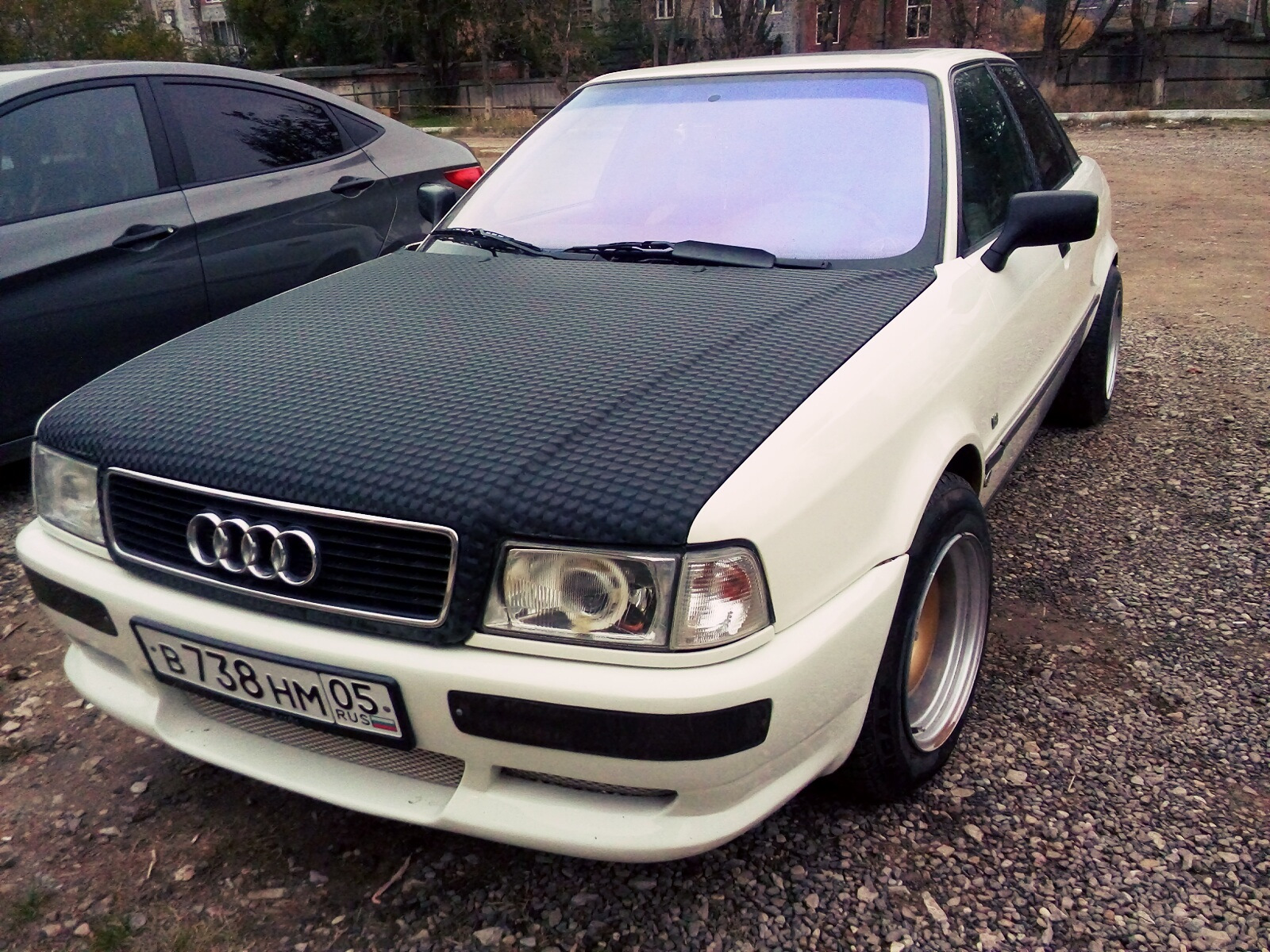 на Разварках — Audi 80 B4 2 л 1992 года просто так Drive2