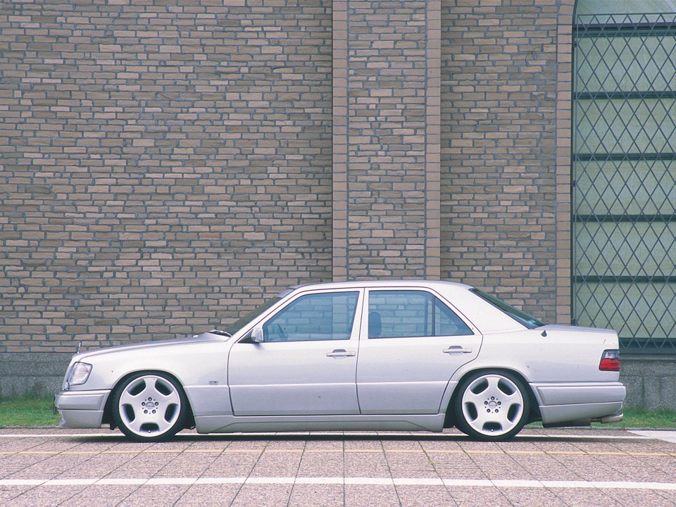 Фотообработка для конкурса — Mercedes-Benz w124 — DRIVE2