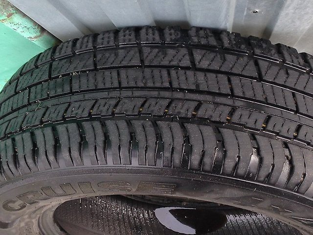 Новые шины на лето. Побольше, да побольше ) — Toyota Estima Lucida, 2,2 л, 1998 года | шины | DRIVE2