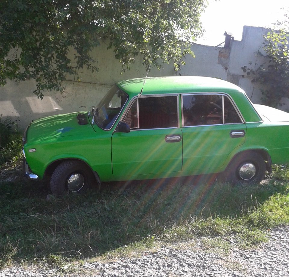 Небольшой тизер — Lada 2101, 1981 года | фотография | DRIVE2