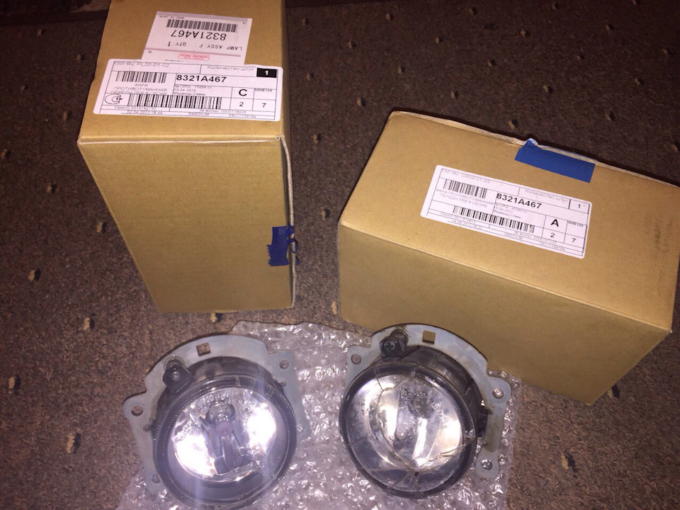 8321A467 ФАРА ПРОТИВОТУМАННАЯ ПЕРЕДН.В СБОРЕ Mitsubishi | Запчасти на ...