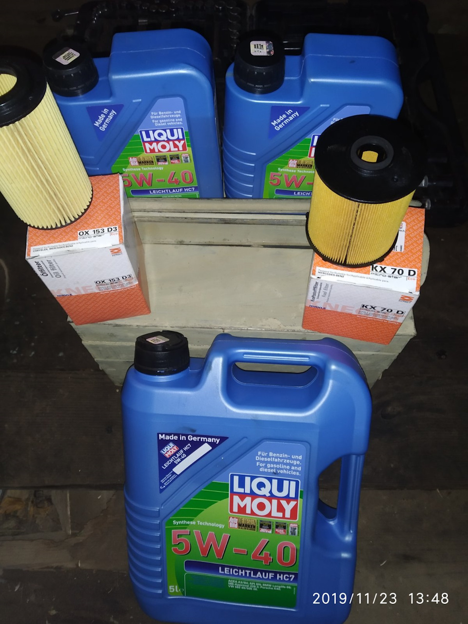 Замена масла в двигателе и фильтров. Все как обычно))) — Mercedes-Benz ...