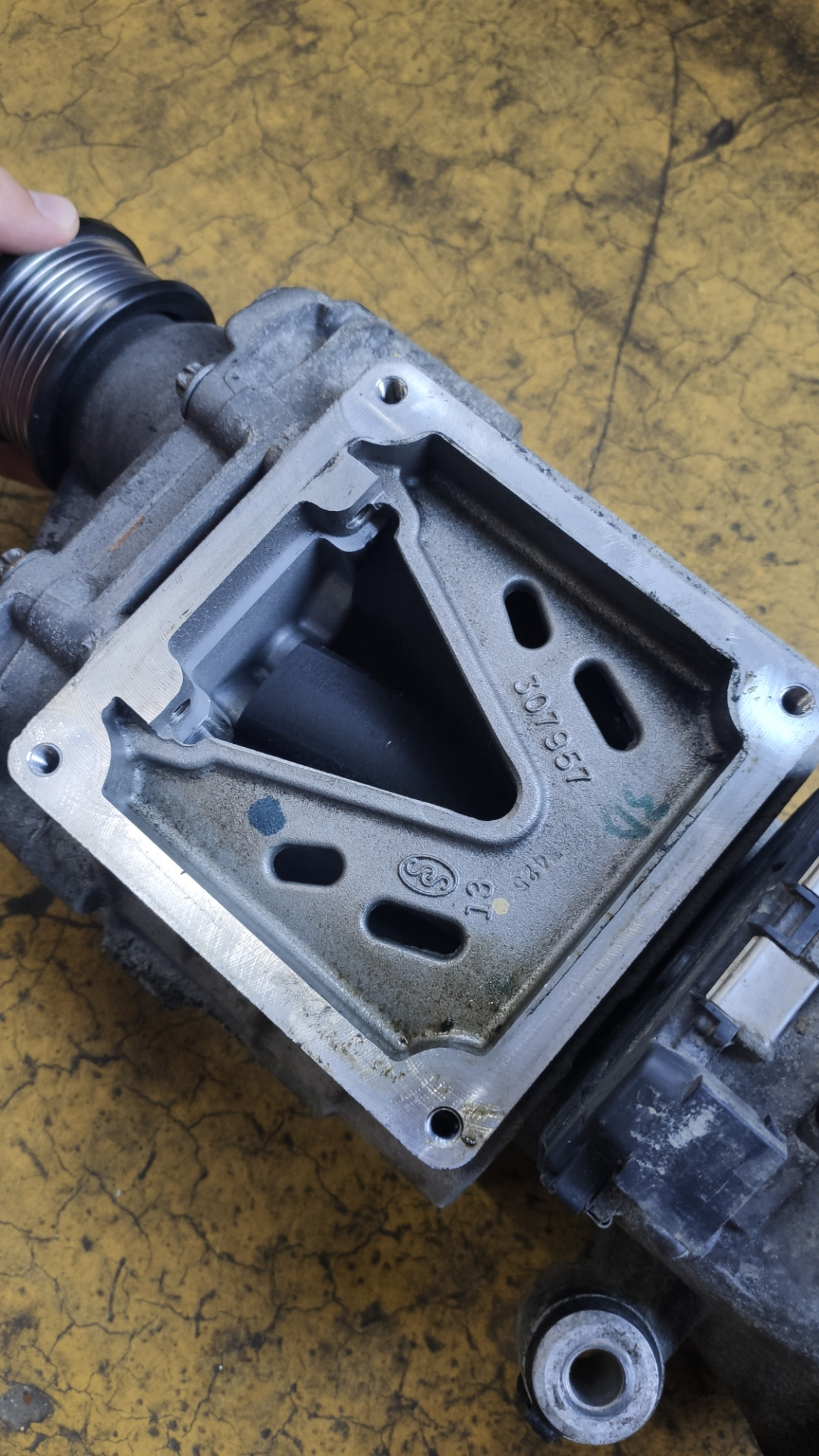 Замена прокладки теплообменника — Mercedes-Benz C-Class (W203), 1,8 л ...