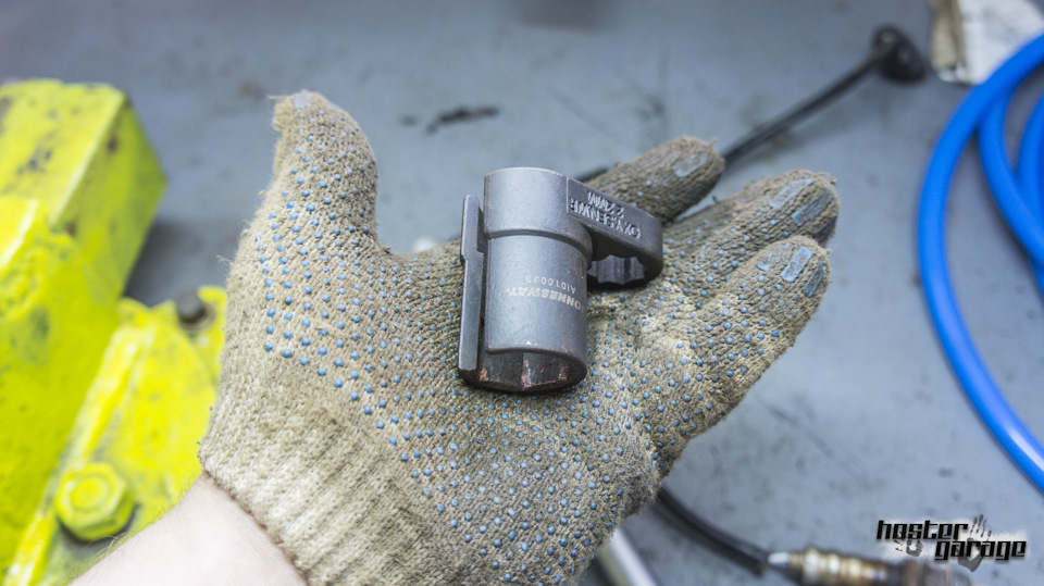 ЗАМЕТКА:замена первой лямбды Bosch 0 258 010 177 — Opel Astra H, 1,6 л ...