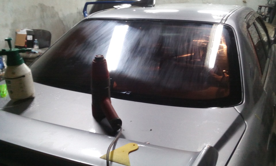 тонировка заднего стекла — Nissan Skyline (R34), 2,5 л, 2000 года ...