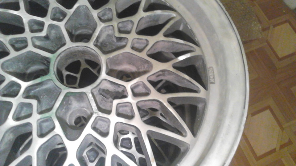 Отреставрировал Диски Exip r14 — Audi 80 (B3), 1,6 л, 1990 года | колёсные диски | DRIVE2