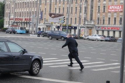 #- Слежка за пешеходной частью -# — DRIVE2