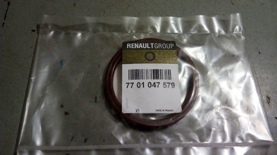 катушка зажигания и прокладки на дроссельном узле — Renault Logan (1G ...