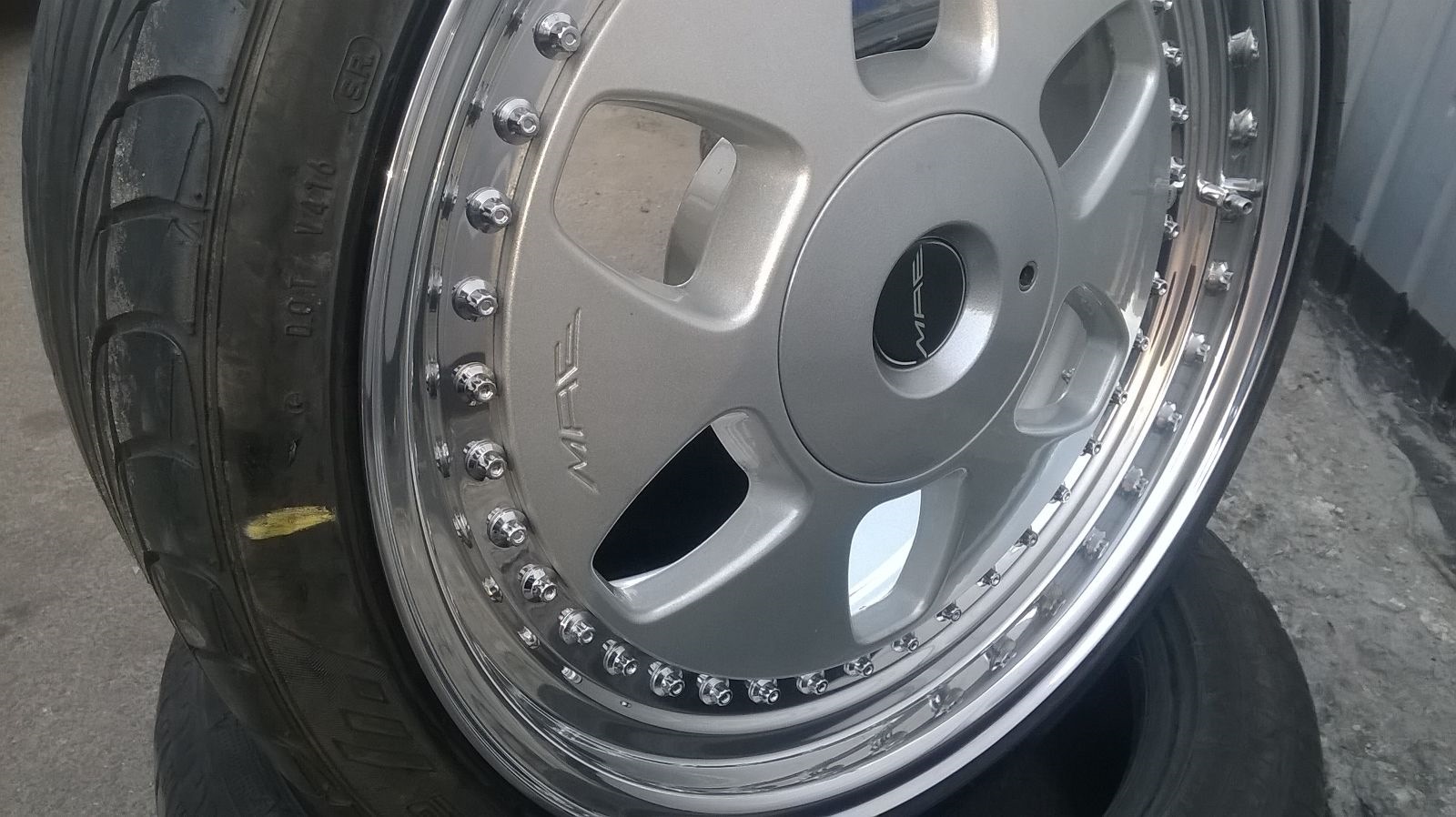 передние диски приобрели обувку — Mercedes-Benz E-Class (W124), 5 л ...