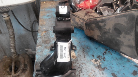 MR519400 Опора двигателя задняя Mitsubishi | Запчасти на DRIVE2