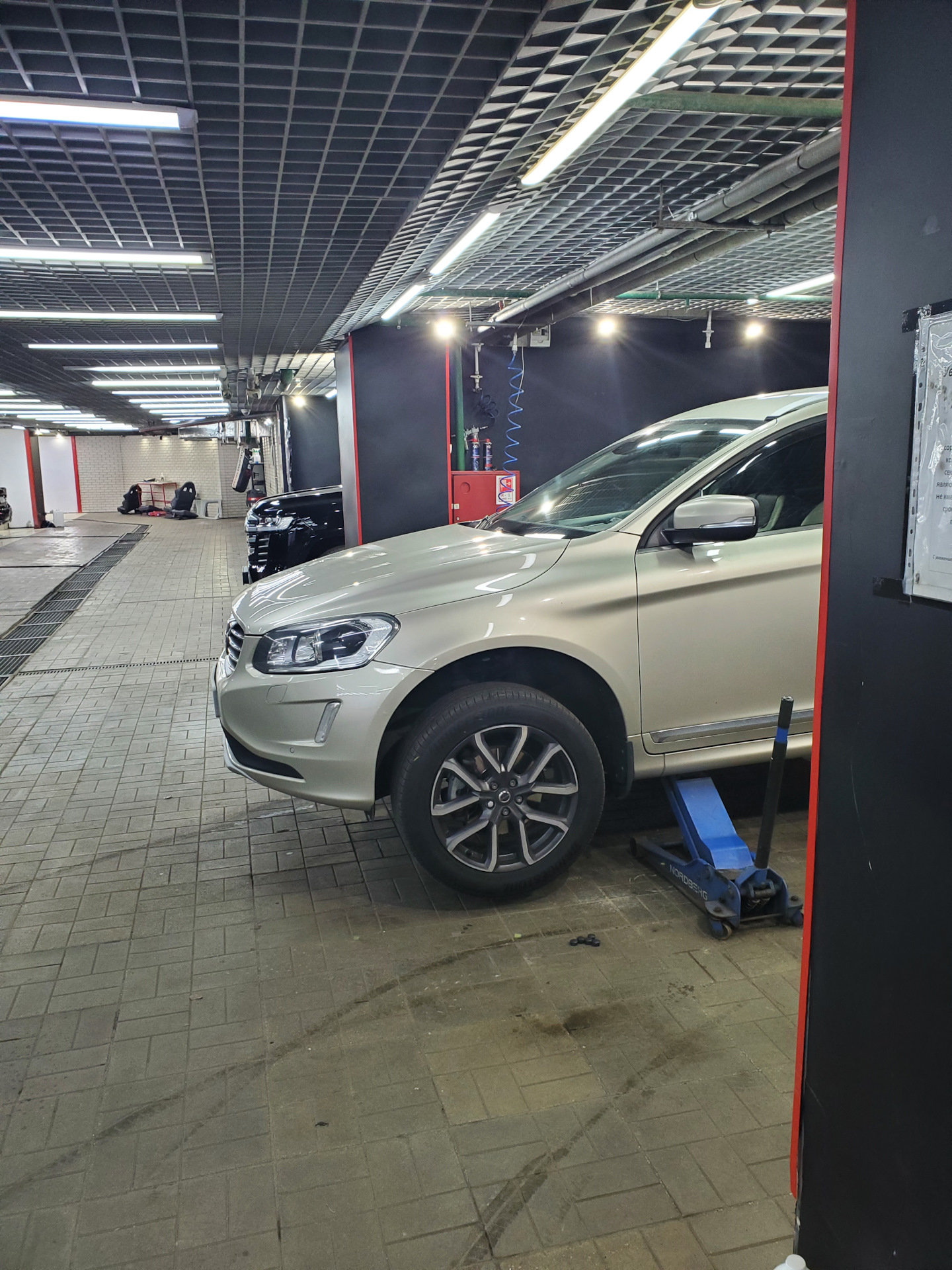 Polestar r19 — Volvo XC60 (1G), 2,4 л, 2016 года | колёсные диски | DRIVE2