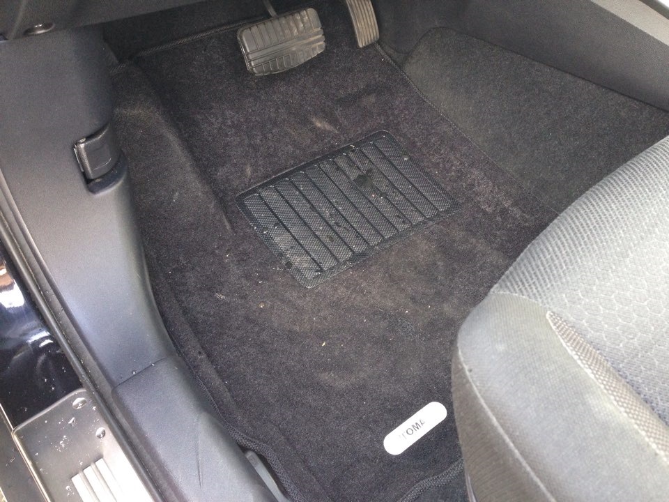 ЗD ковры в салон — Mitsubishi ASX, 1,8 л, 2010 года | аксессуары | DRIVE2