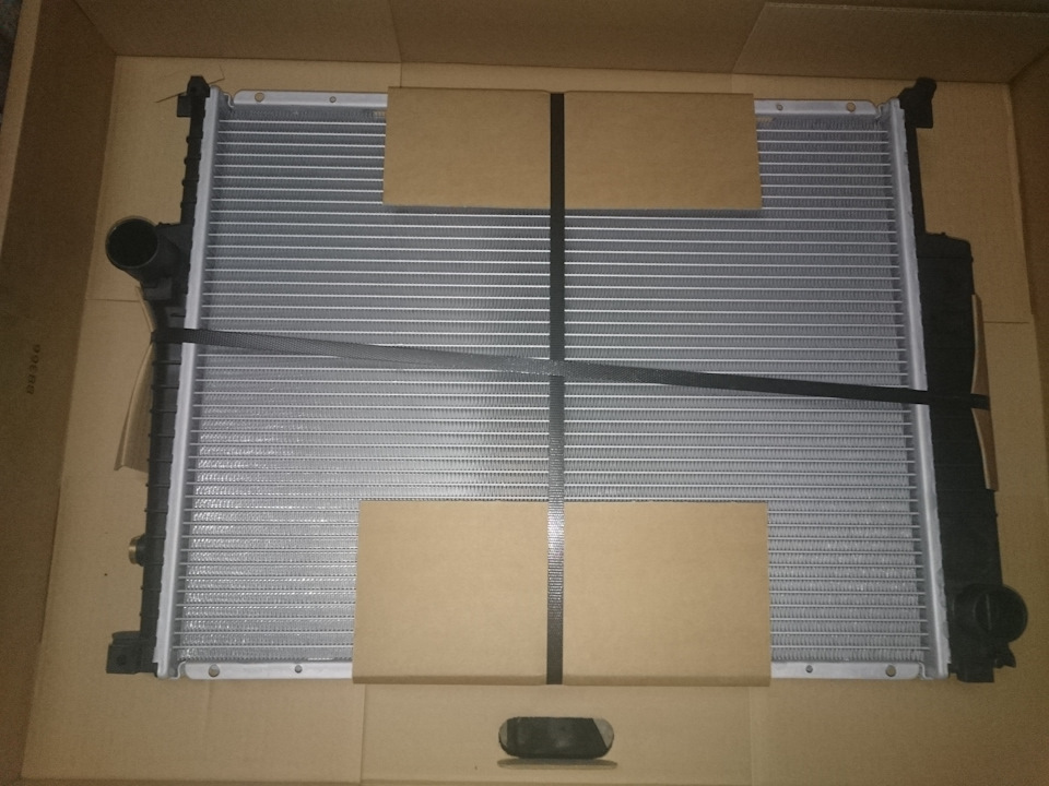 Радиатор тропик Е30 — BMW 3 series (E30), 1,8 л, 1984 года | запчасти ...