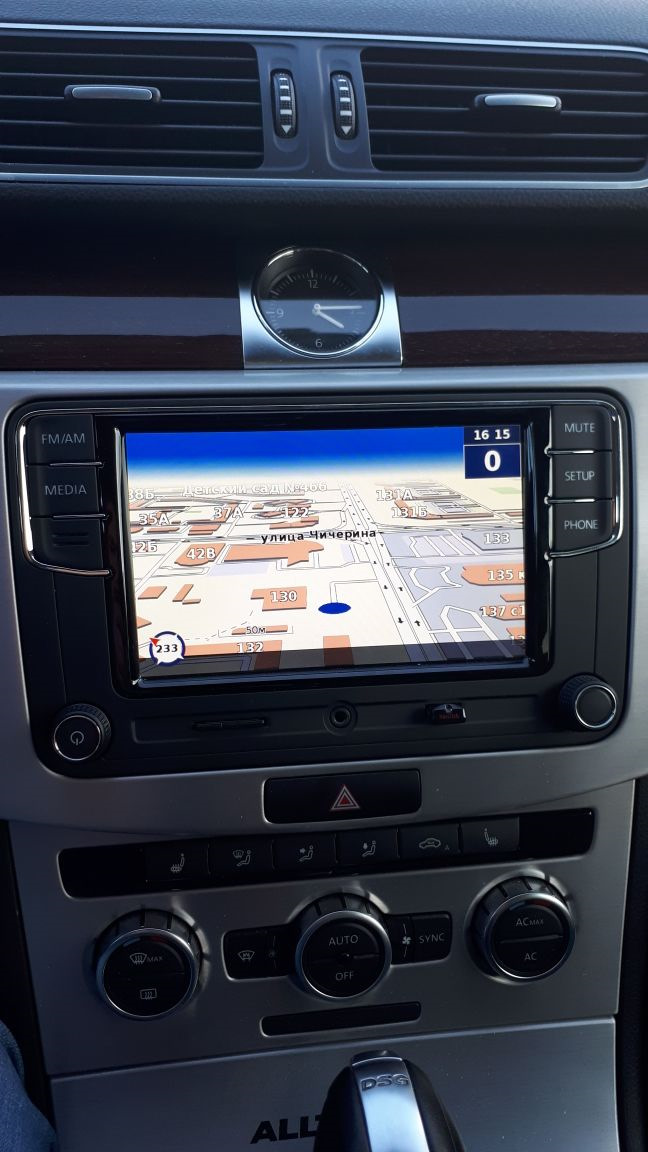 Навигация на RCD 330 Plus — Volkswagen Passat Alltrack (B7), 2 л, 2012 ...