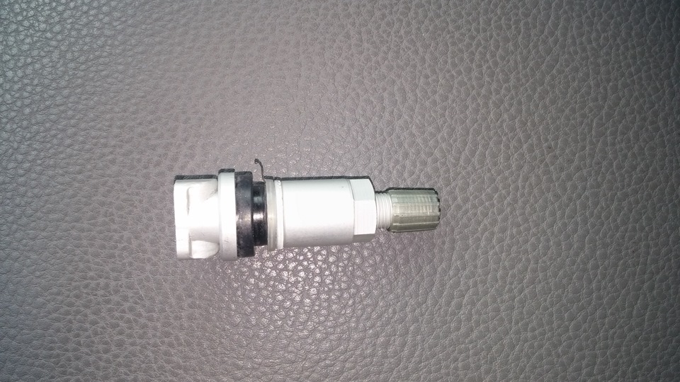 Сломал сосок датчика давления — Peugeot 407, 2 л, 2006 года | визит на ...