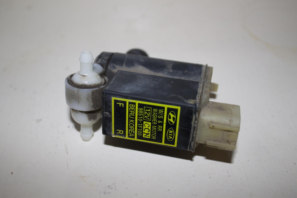 985101F100 Насос стеклоомывателя KIA HYUNDAI | Запчасти на DRIVE2