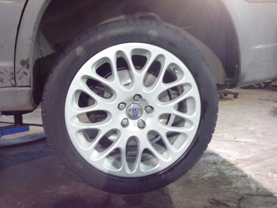 Замена тормозов по кругу! — Volvo S80 (1G), 2,5 л, 2003 года | визит на ...