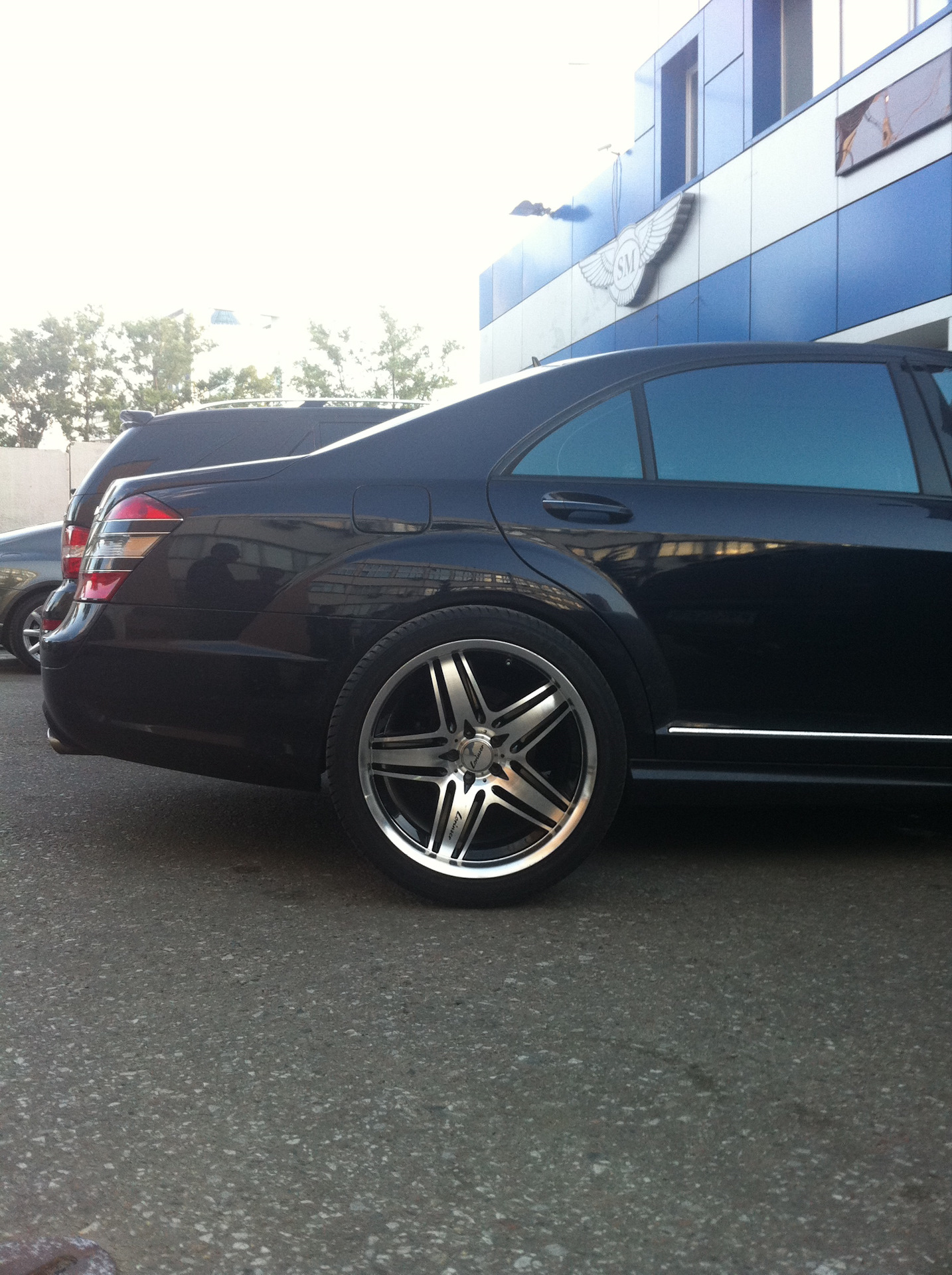 выбор дисков на 221 — Mercedes-Benz S-Class (W221), 5 л, 2008 года ...