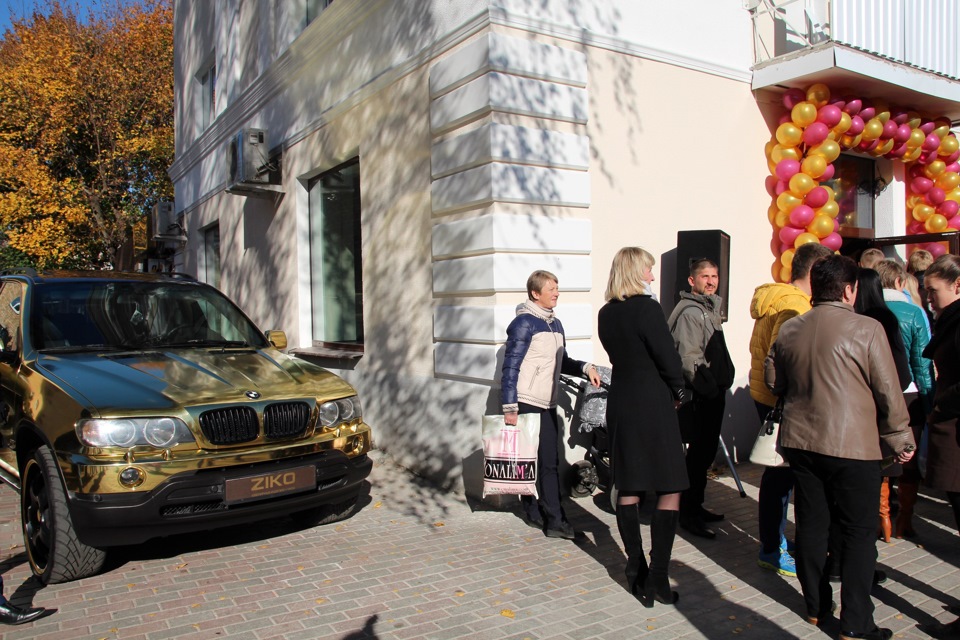 открытие магазина ZIKO с участием GOLD X5 — BMW X5 (E53), 3 л, 2002 ...