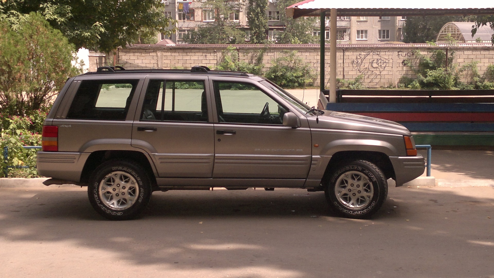 Jeep Grand Cherokee (ZJ) 4.0 бензиновый 1998 | ZG 4.0 249 OD на DRIVE2