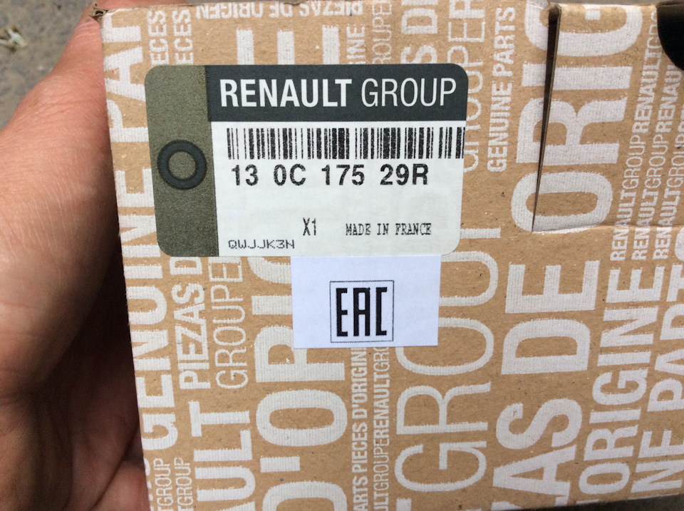 Замена ГРМ своими руками + замена маслосъемных колпачков (2) — Renault ...