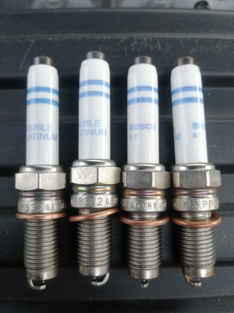 0241145523 СВЕЧА ЗАЖИГАНИЯ Y5KPP332 (0.7), 1ШТ BOSCH | Запчасти на DRIVE2