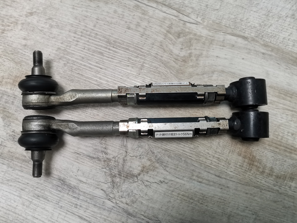 4871042020 Сайлентблок поперечного рычага (с шаровой) TOYOTA RAV4 05-13 ...