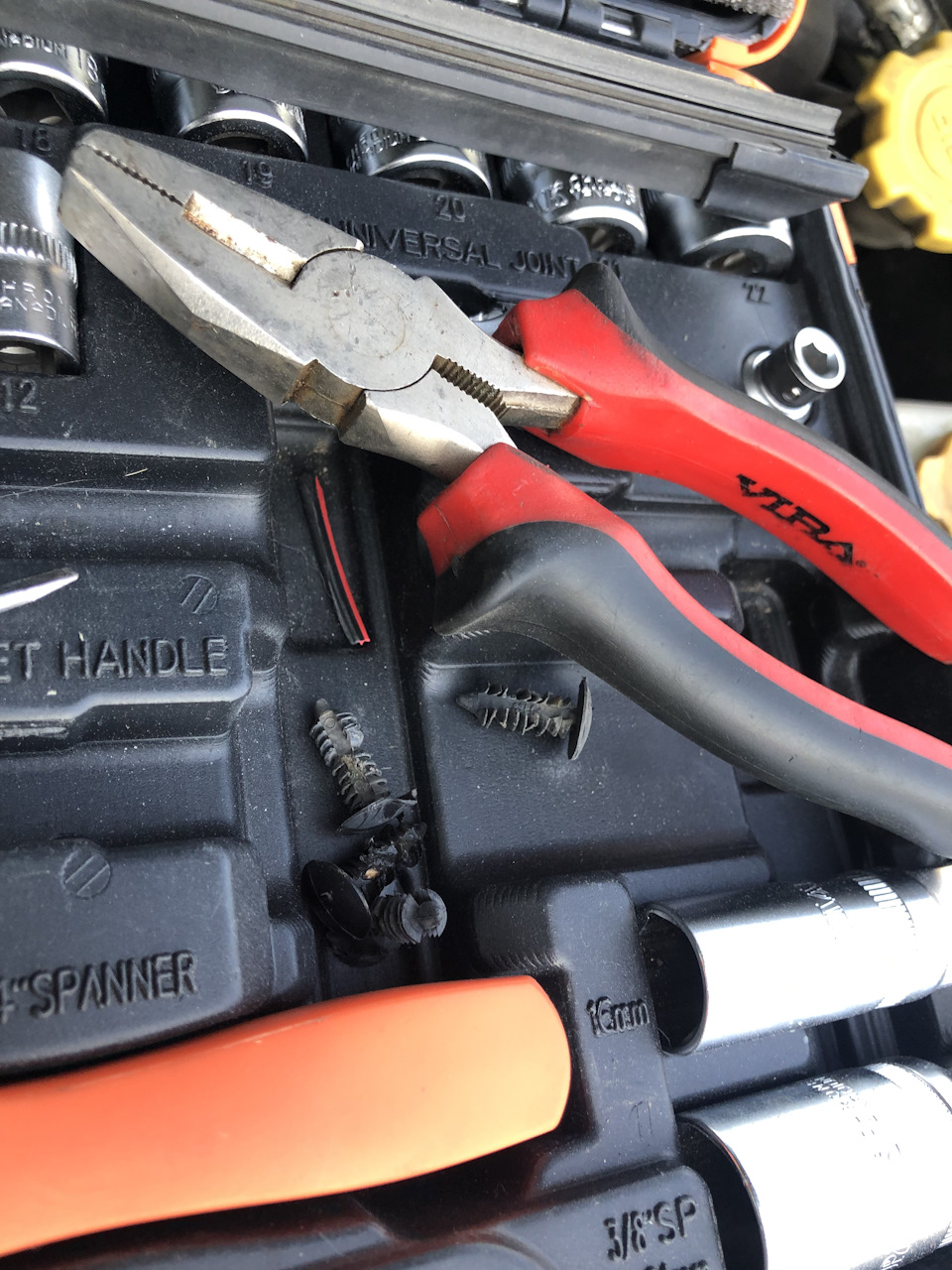 31111190 Основная фара, слева Volvo | Запчасти на DRIVE2