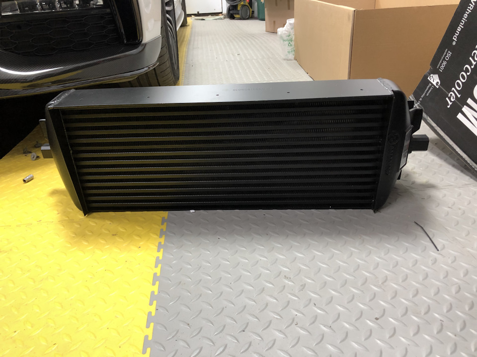 Установка интеркулера Wagner Evo3 — BMW 5 series (G30), 3 л, 2018 года ...