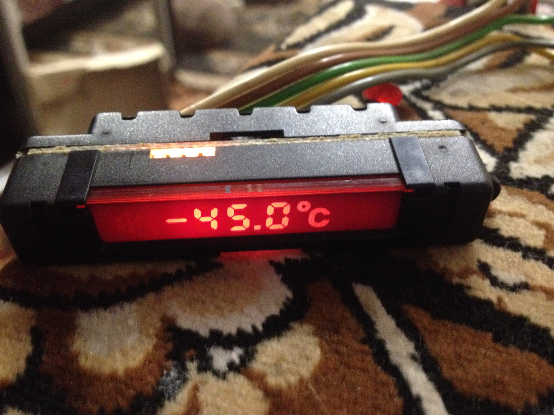 Установка экран температуры за бортом Ауди 80 — Audi 80 (B3), 2 л, 1989 ...