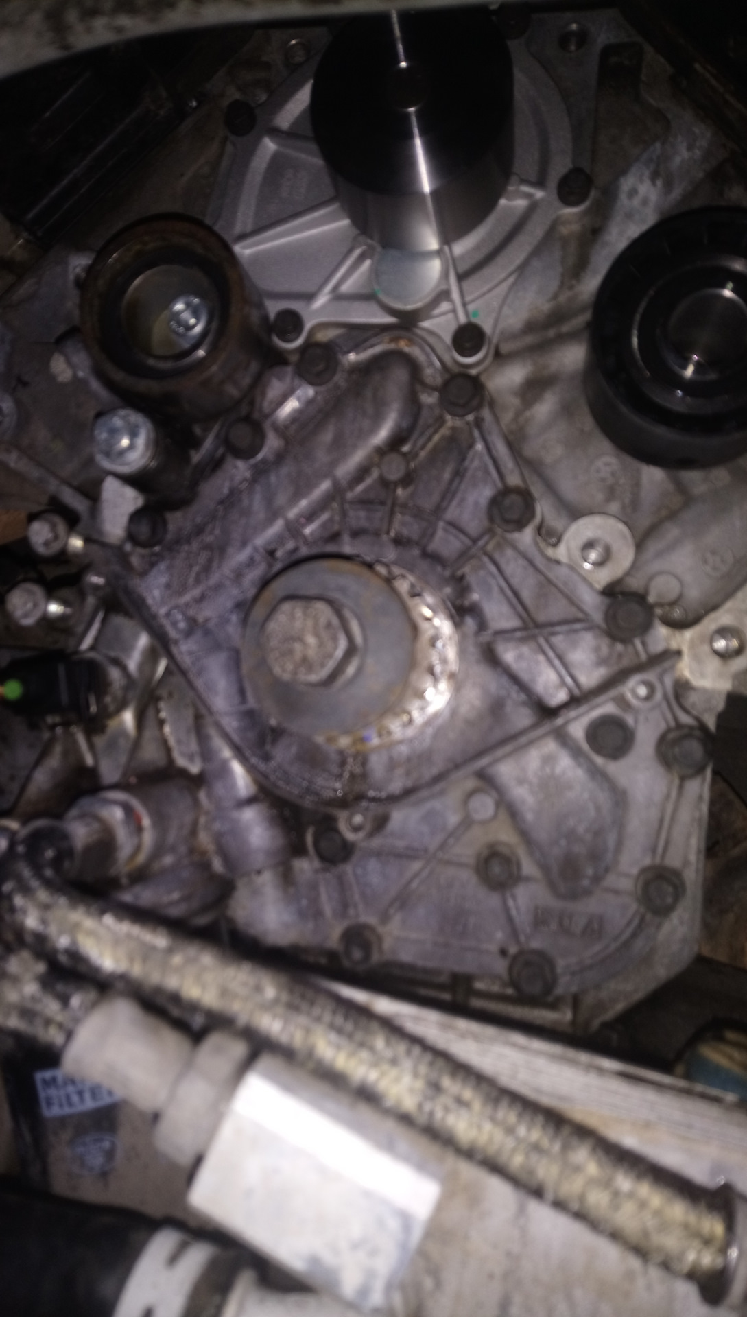 Замена помпы — Land Rover Freelander (L314), 2,5 л, 2002 года | своими ...