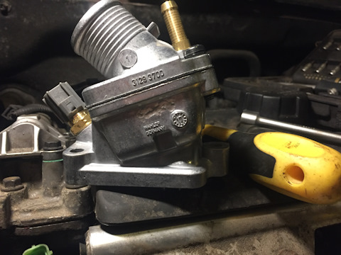 31293700 комплект термостат Volvo | Запчасти на DRIVE2