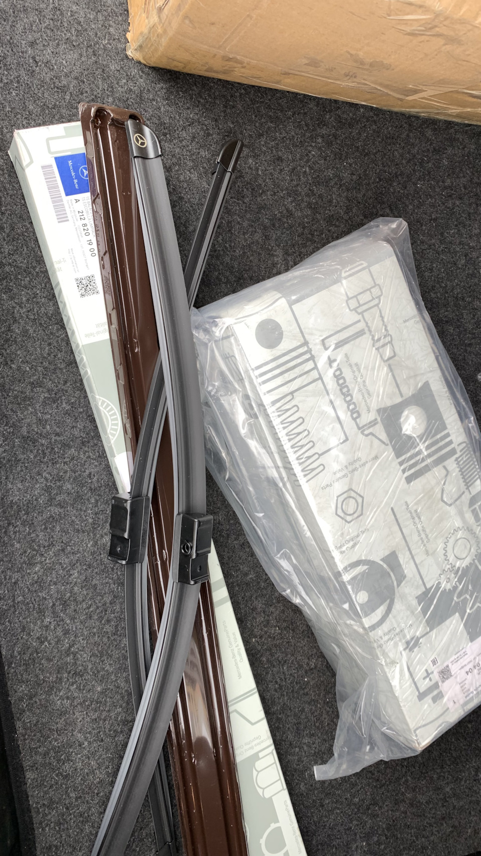 A2128201900 Комплект щеток стеклоочистителя 2шт Mercedes | Запчасти на ...