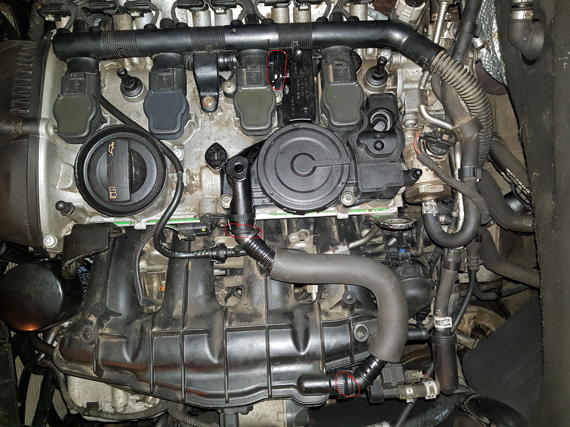 Замена уплотнительных колец маслоотделителя — Audi A4 Avant (B8), 2 л ...