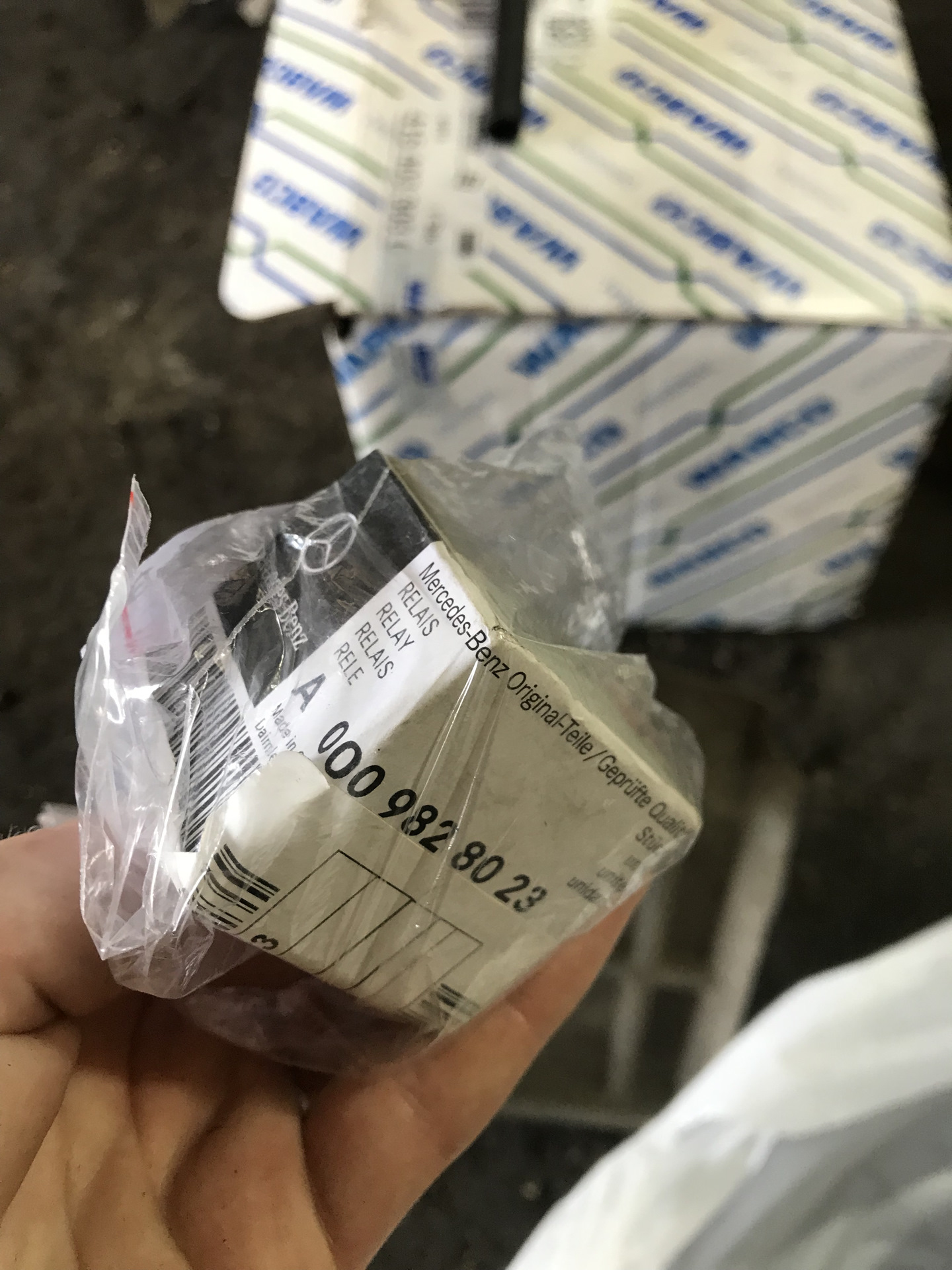 Замена компрессора airmatic — Mercedes-Benz S-Class (W220), 5 л, 2001 ...