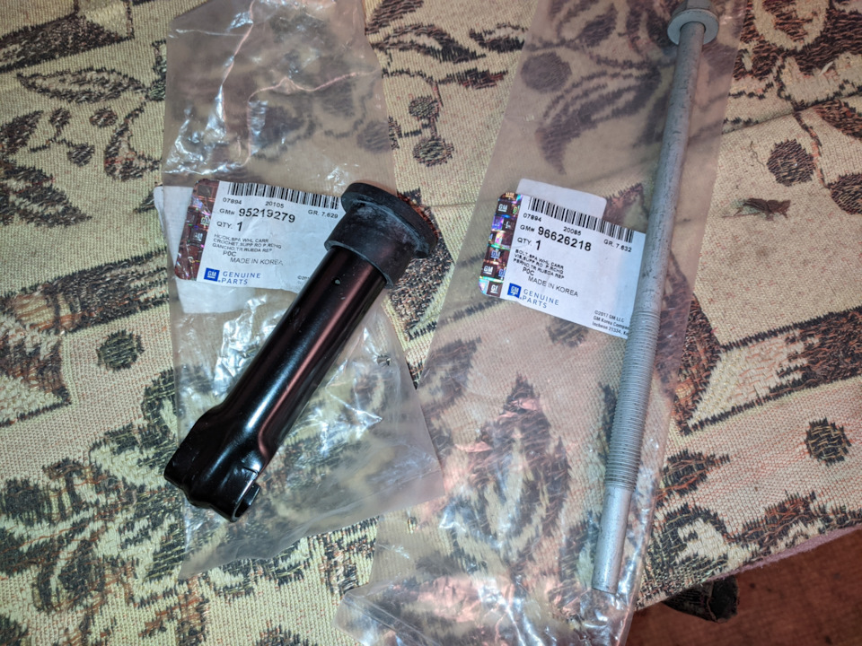 96626218 Болт м10 GM | Запчасти на DRIVE2