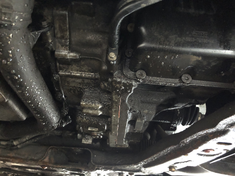 Замена заднего сальника коленвала, АКПП и приводов — Volvo S80 (2G), 2 ...