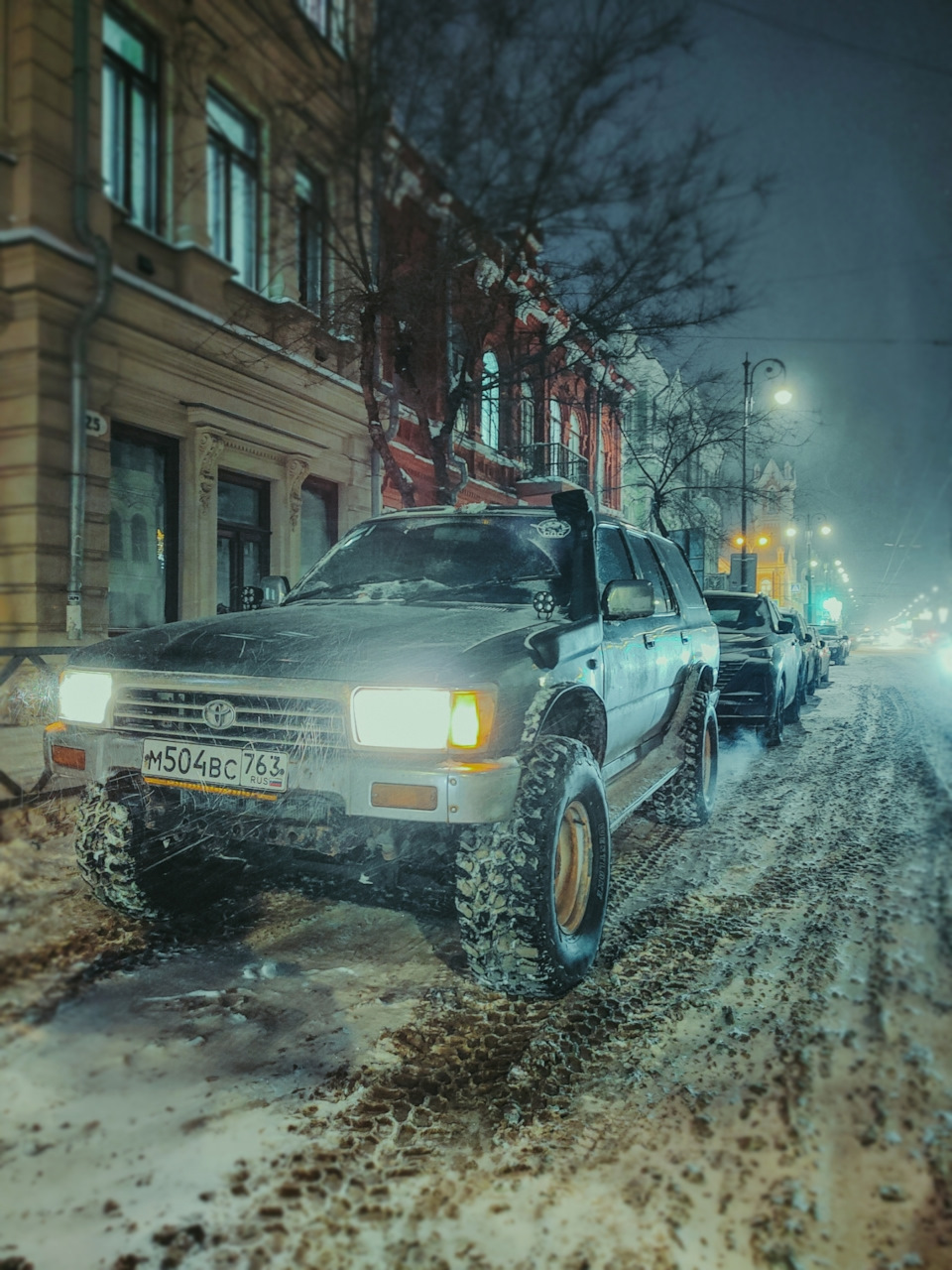 33 Резина и спортивный руль — Toyota Hilux Surf (2G), 2,4 л, 1991 года ...