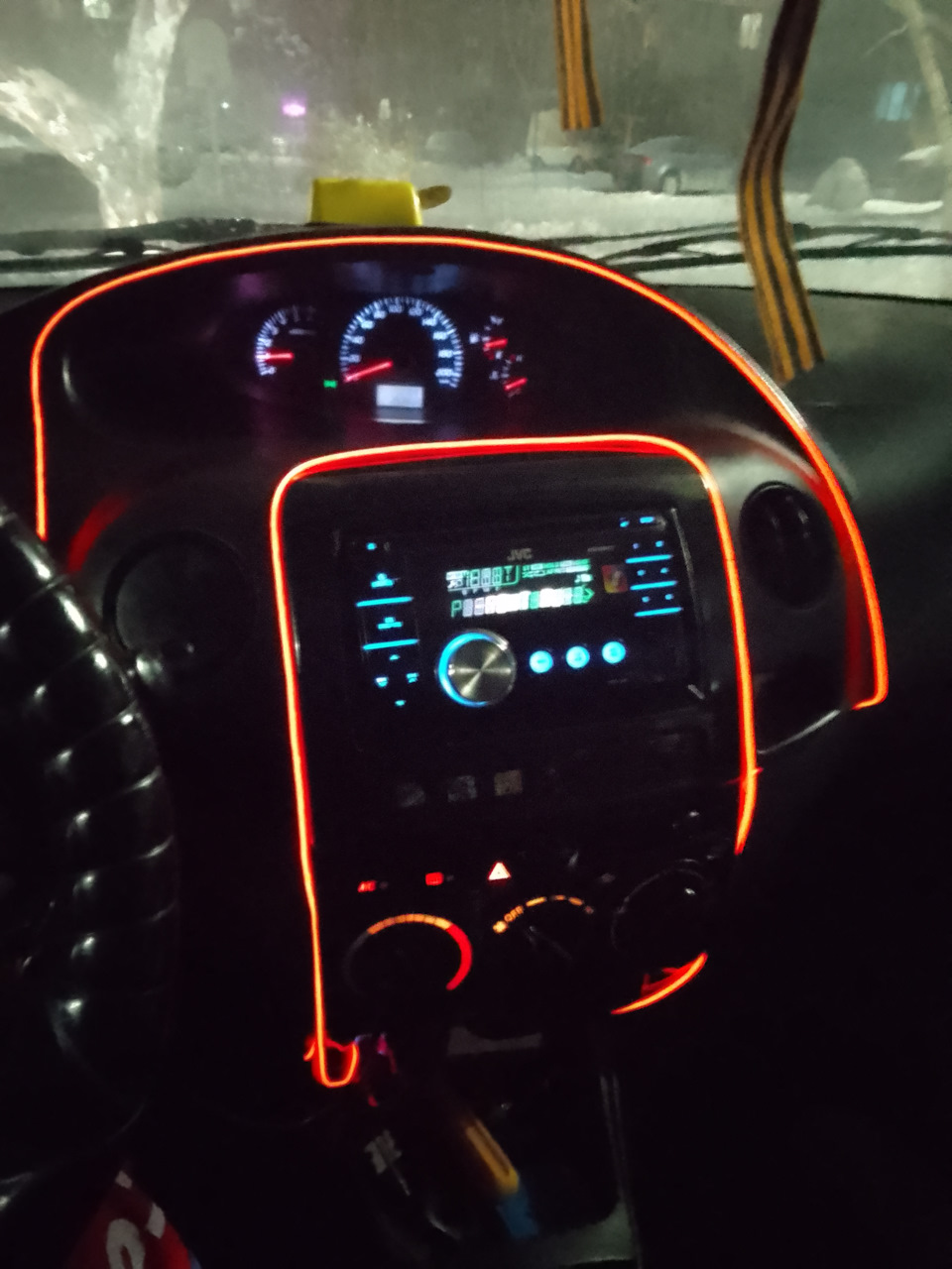 Колхоза в ленту или а-ля как в Майбахе — Geely MK, 1,5 л, 2011 года ...