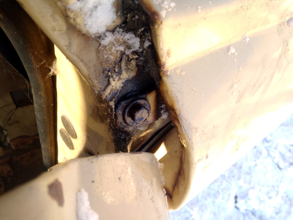Колхоз, рассвет 7 лет без урожая — Mazda 626 V (GF), 2 л, 2002 года ...