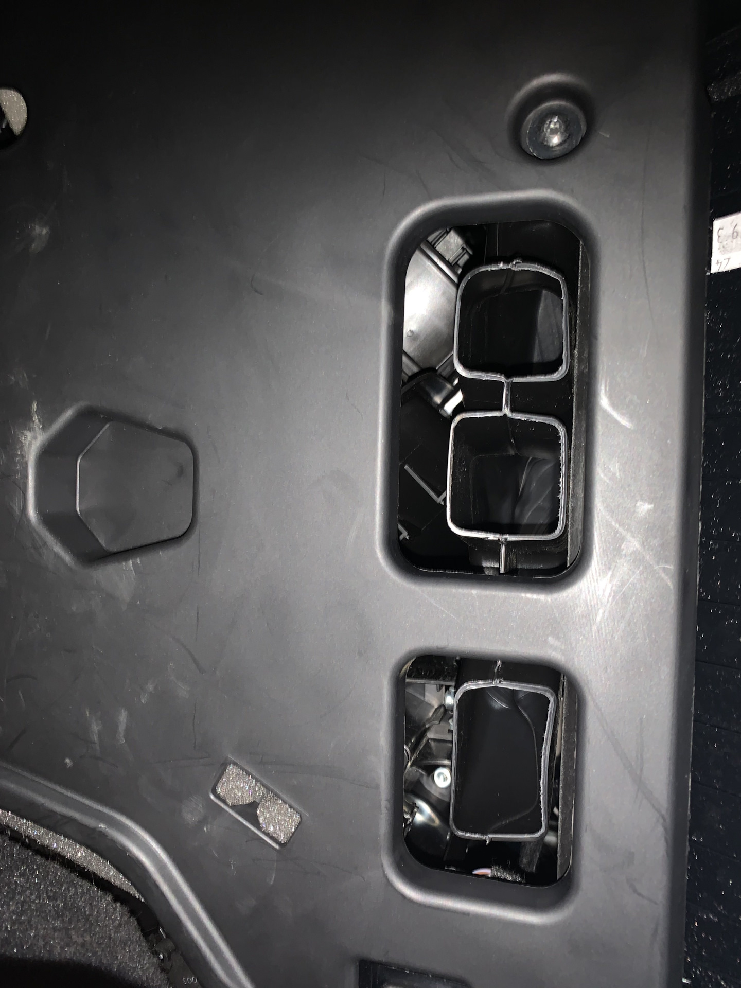 ТO-1 — Volvo V60 (2G), 2 л, 2019 года | плановое ТО | DRIVE2