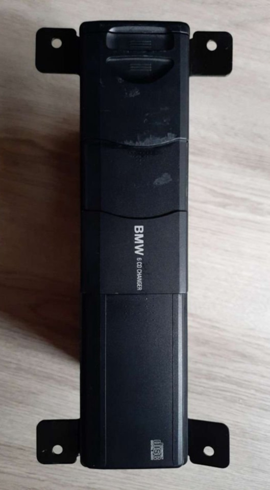 CD-ченжер на BMW x5 на BMW X5 (E53). Б/у | 4 000 ₽ в городе Москва | DRIVE2