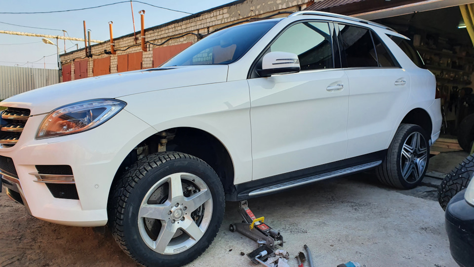 Заметка №16:Перобувка "Прощай молодость!" — Mercedes-Benz M-Class (W166 ...