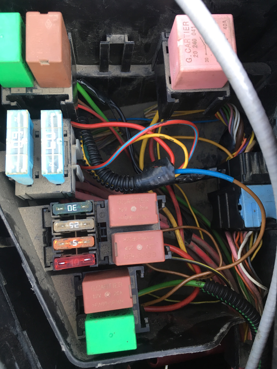 20240041 Реле RENAULT | Запчасти на DRIVE2