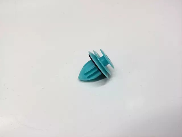 9046709203 Клипса крепления TOYOTA LEXUS | Запчасти на DRIVE2