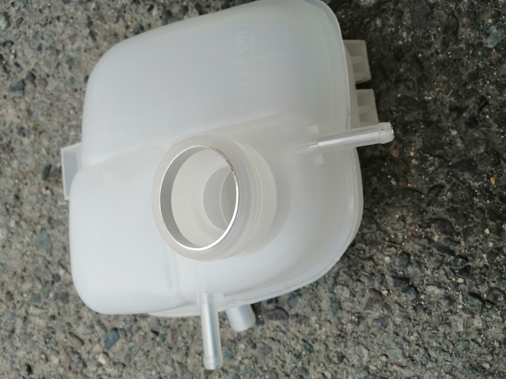 Замена расширительного бачка — Opel Zafira A, 1,8 л, 2003 года | своими ...