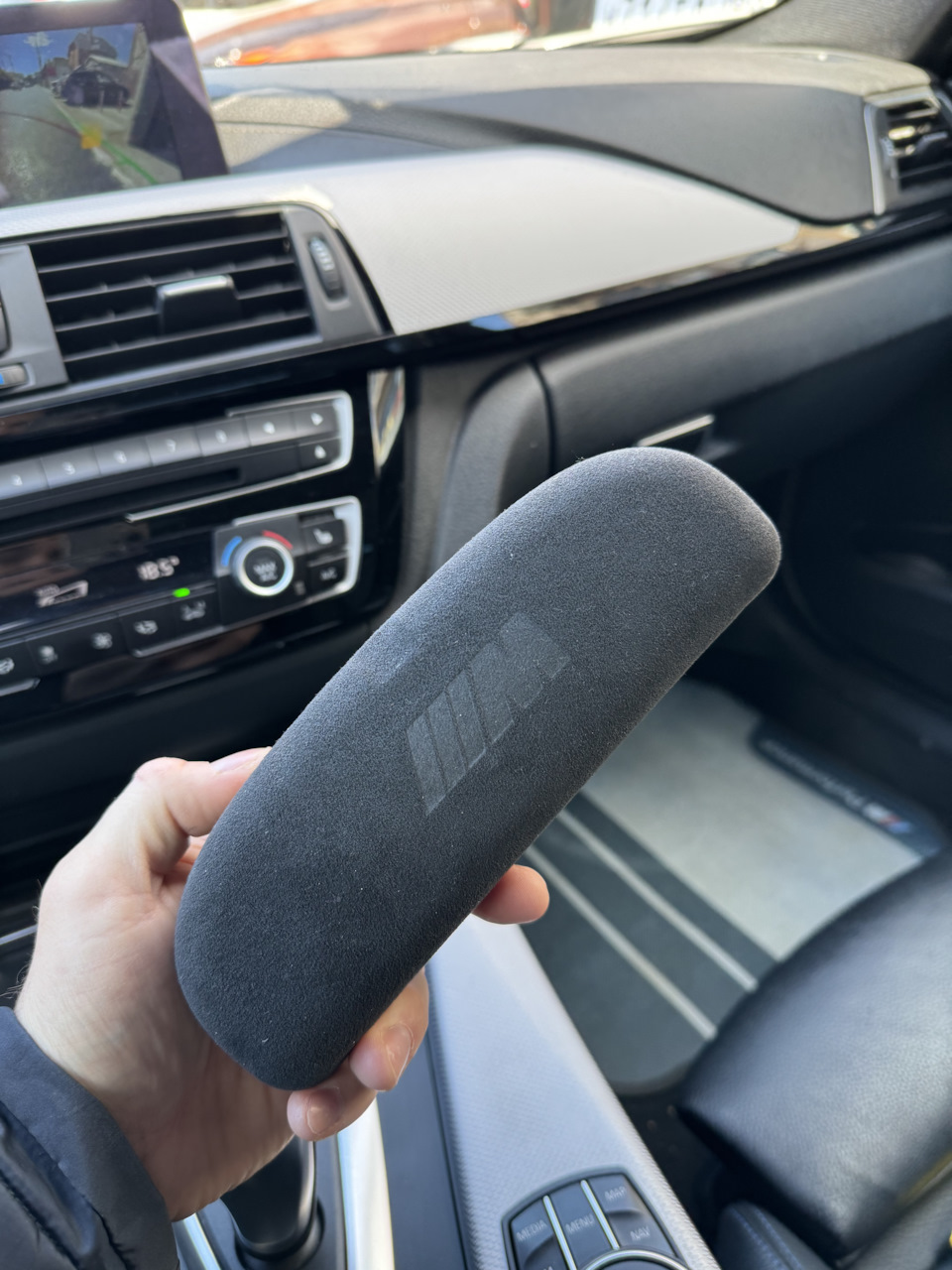 Очечник вместо ручки — BMW 3 series (F30), 2 л, 2018 года | тюнинг | DRIVE2