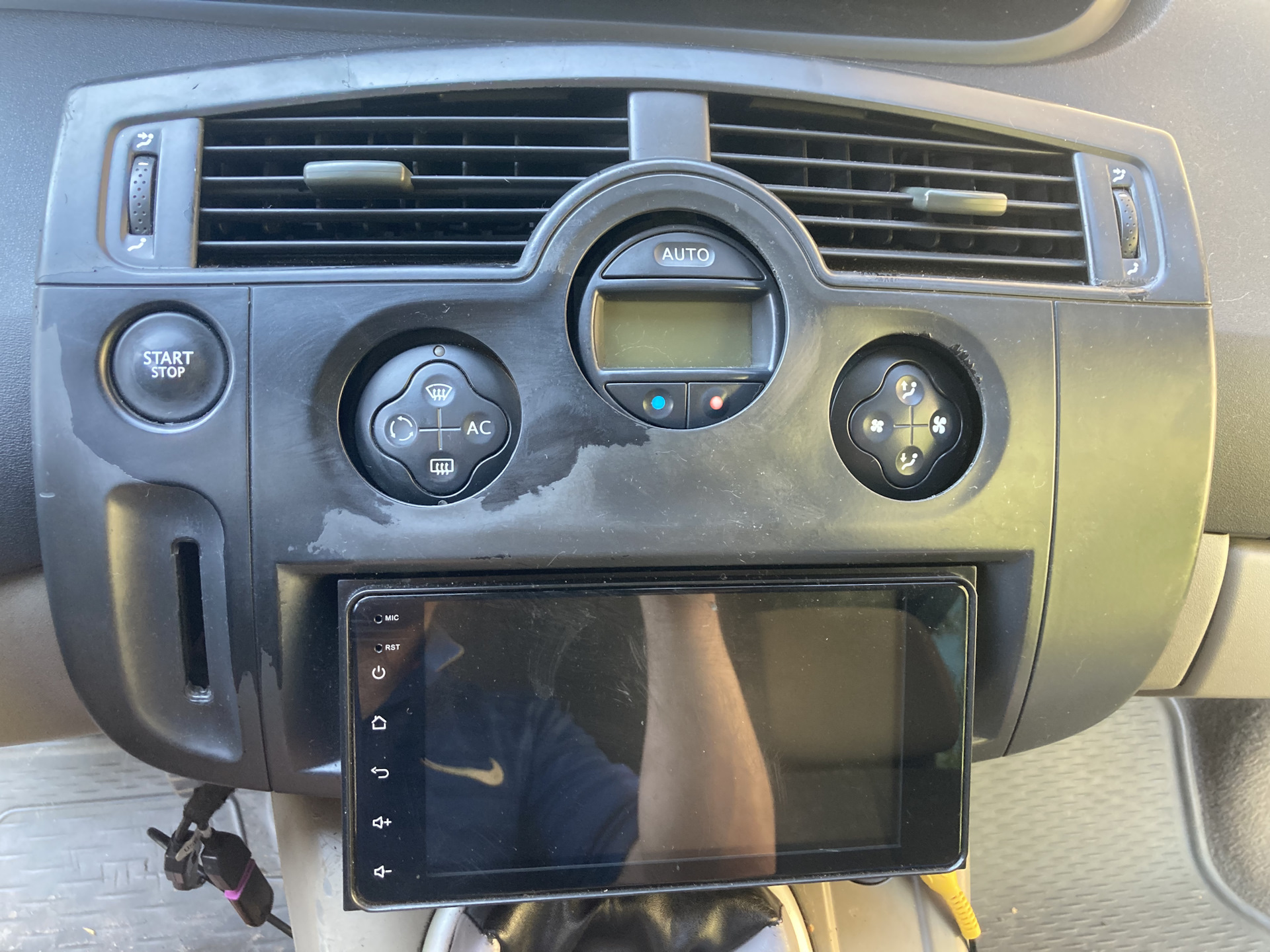 Резиновое напыление — Renault Grand Scenic II, 2 л, 2005 года | своими ...